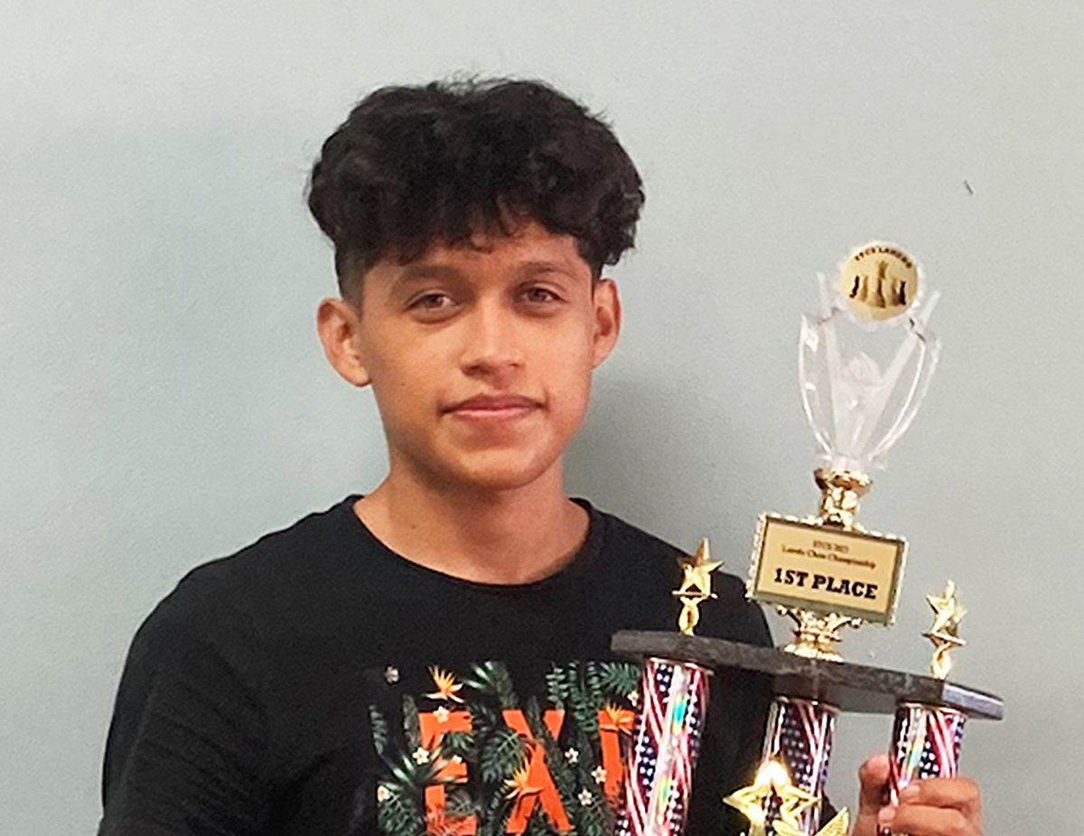 FEATURE: Newer Laredo chess champion retains title during showdown ...